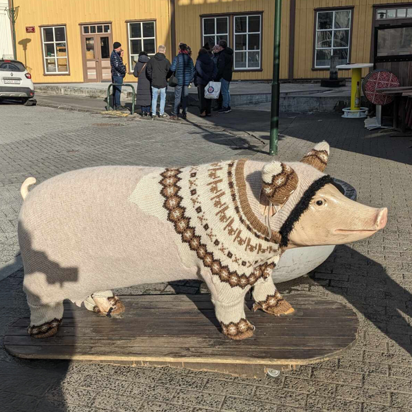 NEW Mini Minders, Color Your Pixels Kits, Woobles! - Yarn Folk